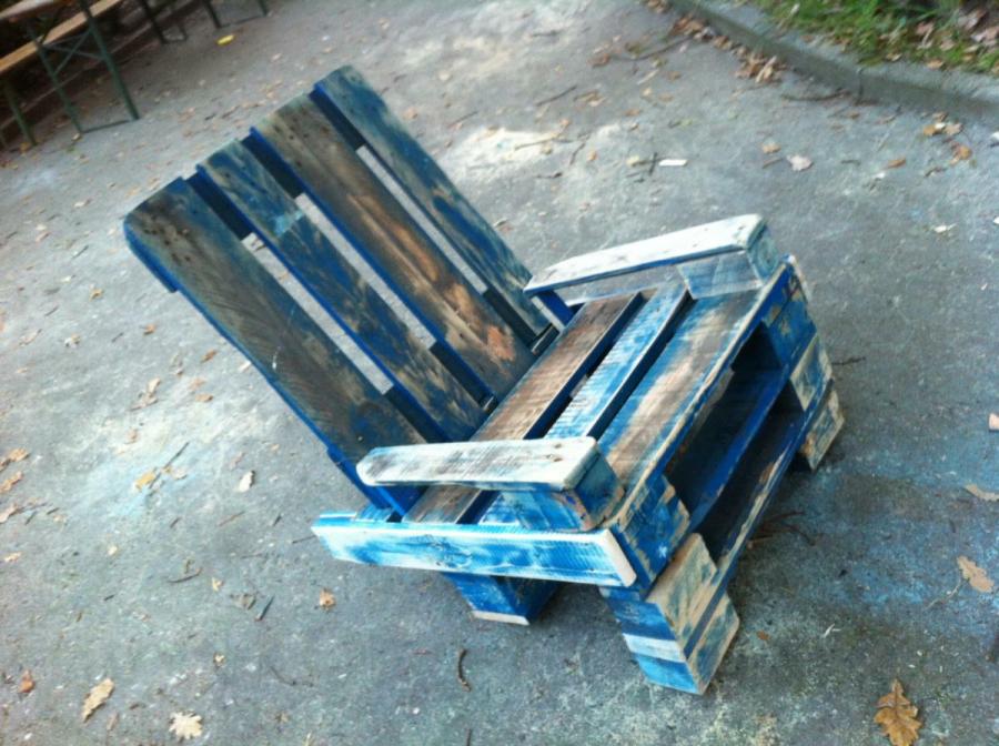 Palettenmöbel-Workshop 2: Sitzmöbel, Hebel und Kinder - Palettenbett ...
